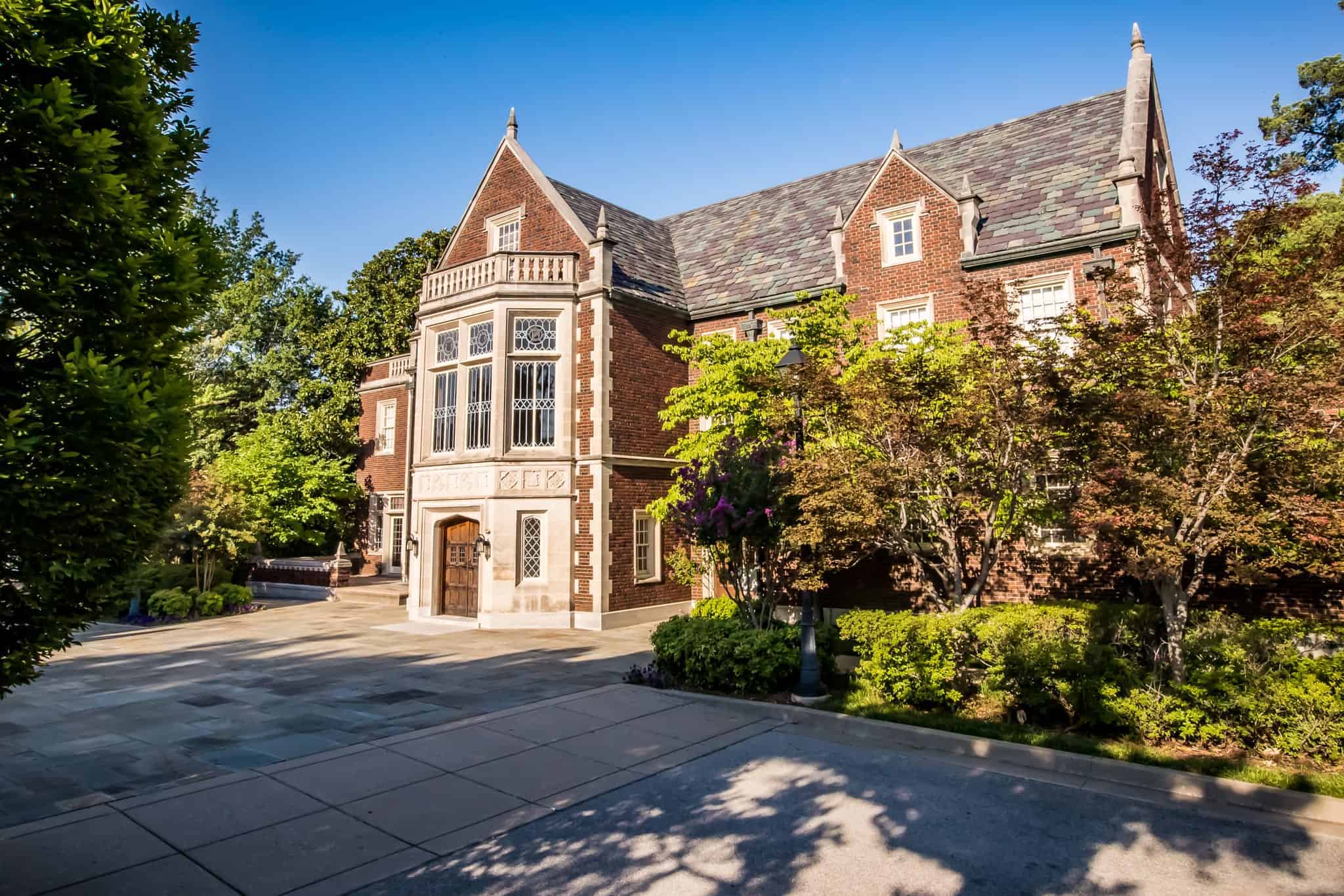 Resources - Historic Harwelden Mansion